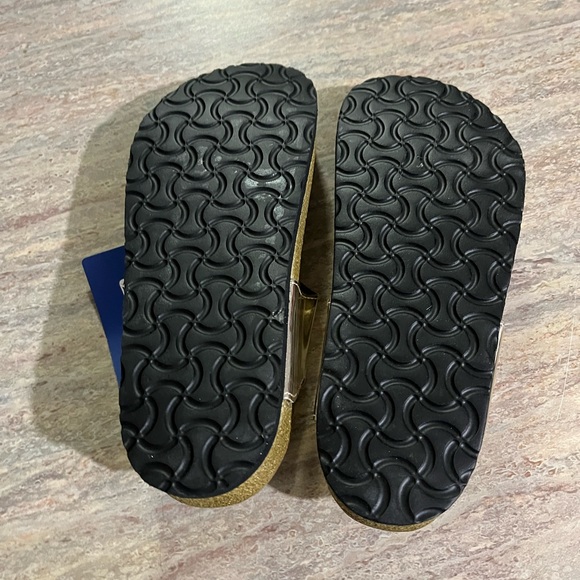 Fly Soft | Shoes | Nwt Fly Soft Thong Sandals | Poshmark